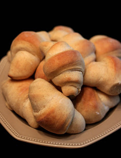 Dinner Rolls in 1 hour - Sugar Bee Crafts