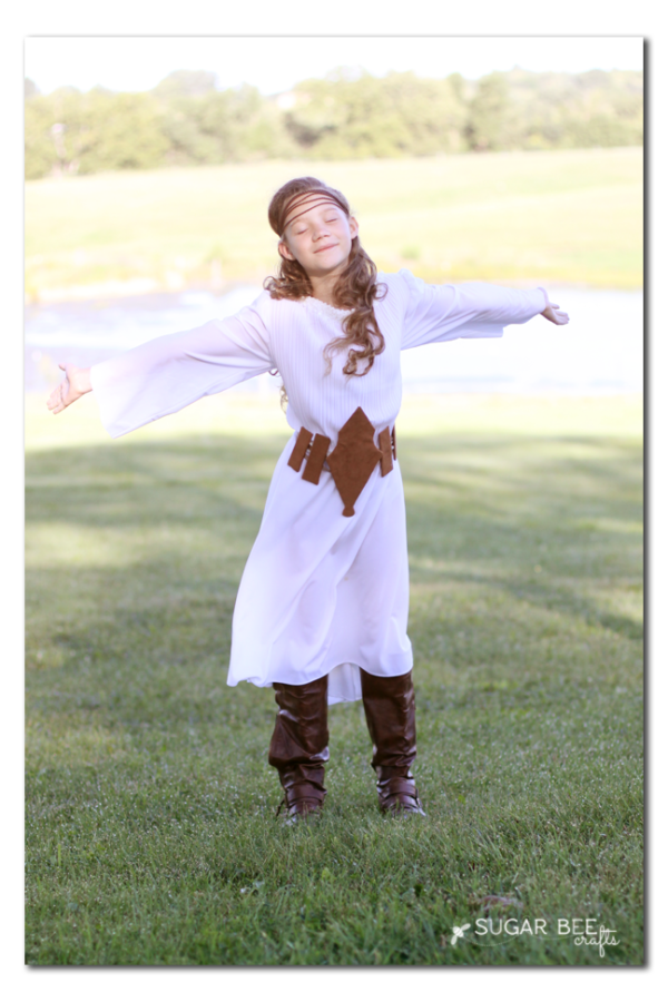 Easy Costume Idea - Renaissance Girl - Sugar Bee Crafts