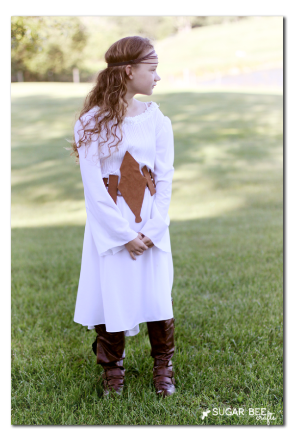 Easy Costume Idea - Renaissance Girl - Sugar Bee Crafts