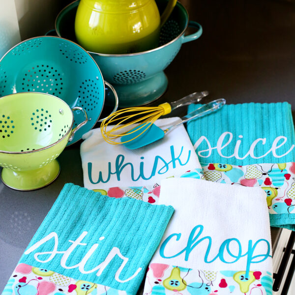 Custom Kitchen Towels (and giveaway!) - Sugar Bee Crafts