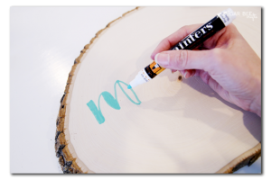 How to Draw & Paint Letters on Wood Without a Stencil