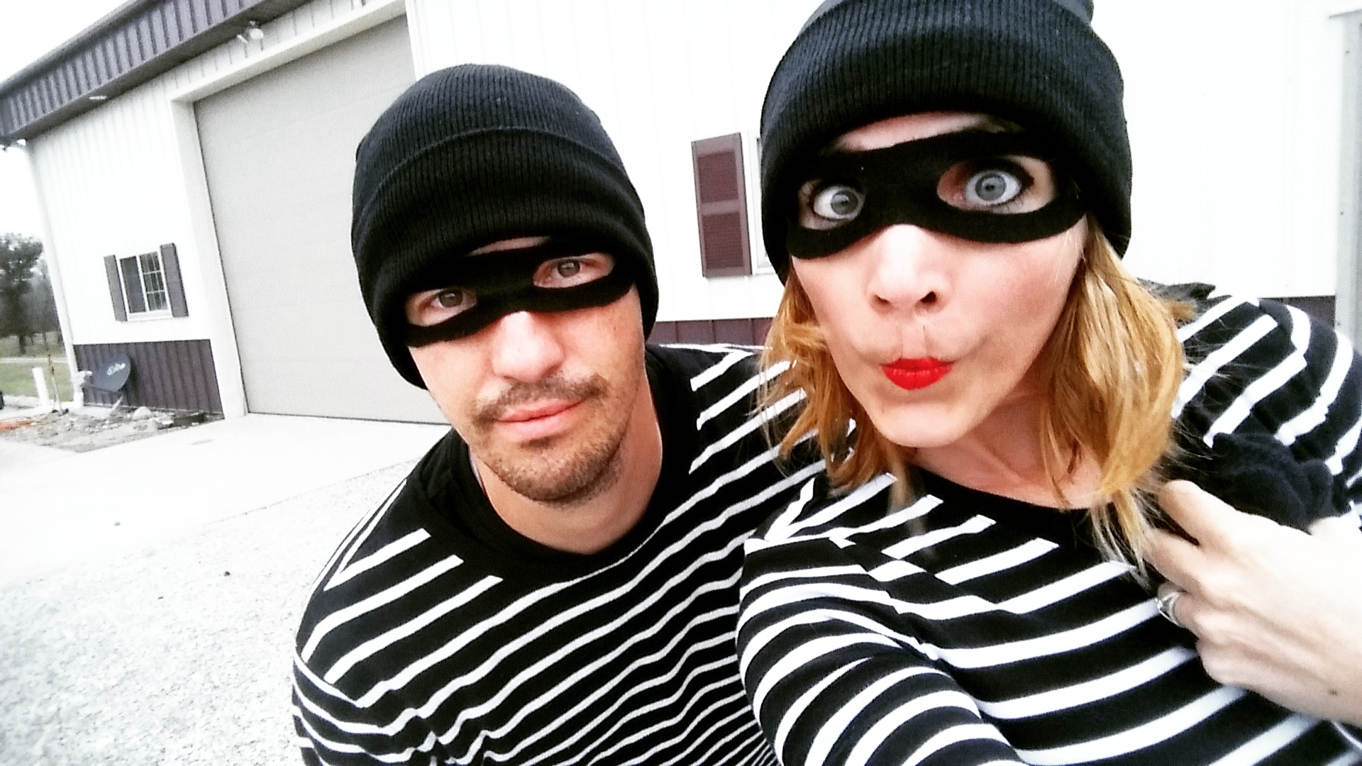 Bandits: Family Costume Idea - Sugar Bee Crafts