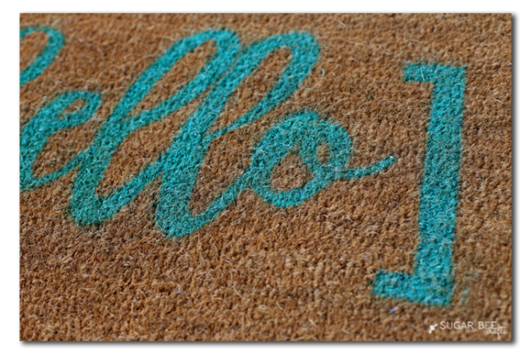 DIY Hello Door Mat - Sugar Bee Crafts