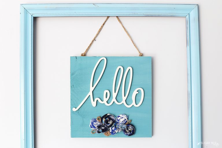 Hello Decor Sign - Sugar Bee Crafts