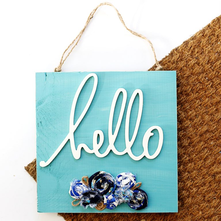 Hello Decor Sign - Sugar Bee Crafts
