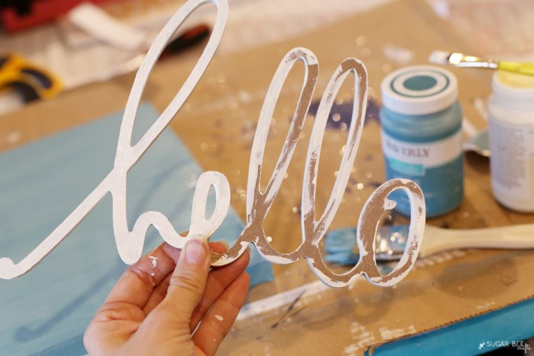 Hello Decor Sign - Sugar Bee Crafts