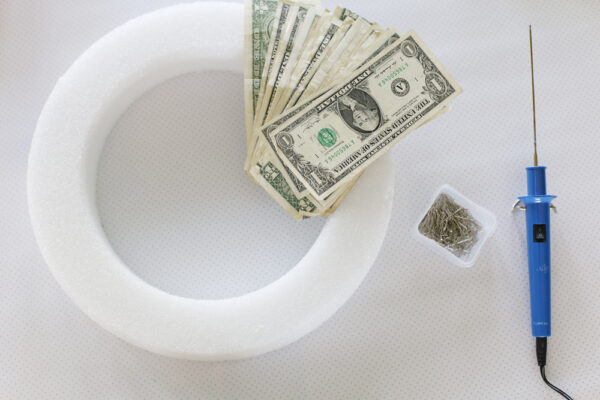 Money Wreath - Graduation Gift Idea - Sugar Bee Crafts