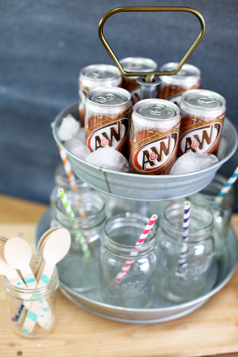 Root Beer Float Bar - Movie Night! - Sugar Bee Crafts