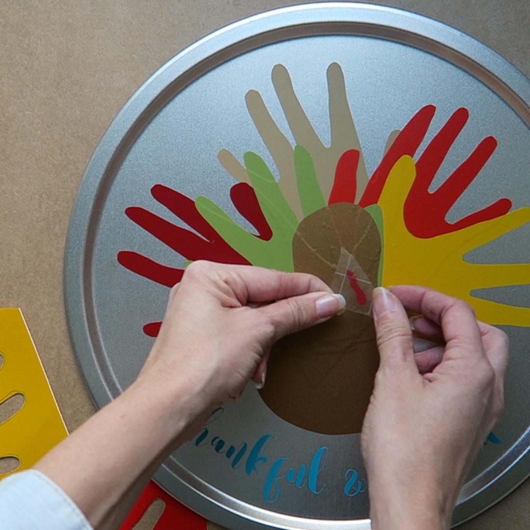 Vinyl Handprint Turkey Craft - Sugar Bee Crafts