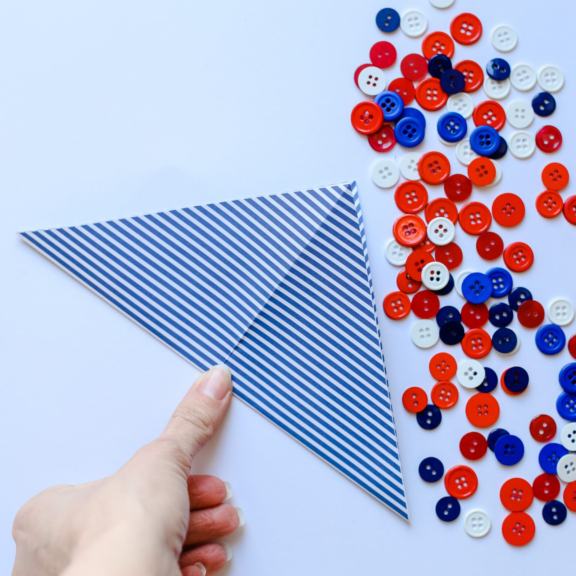 Easy Pinwheel Craft Idea - Sugar Bee Crafts