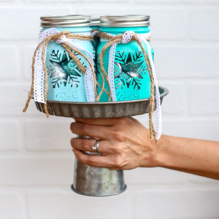 Snowflake Mason Jar Craft Gift Idea - Sugar Bee Crafts