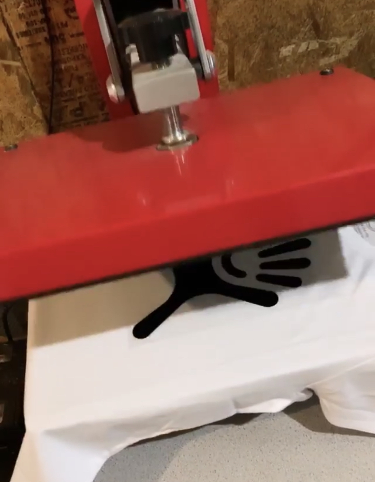 HydroFlask Costume Idea - Sugar Bee Crafts