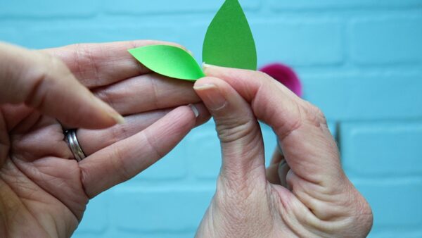 How to make Paper Flowers - Sugar Bee Crafts