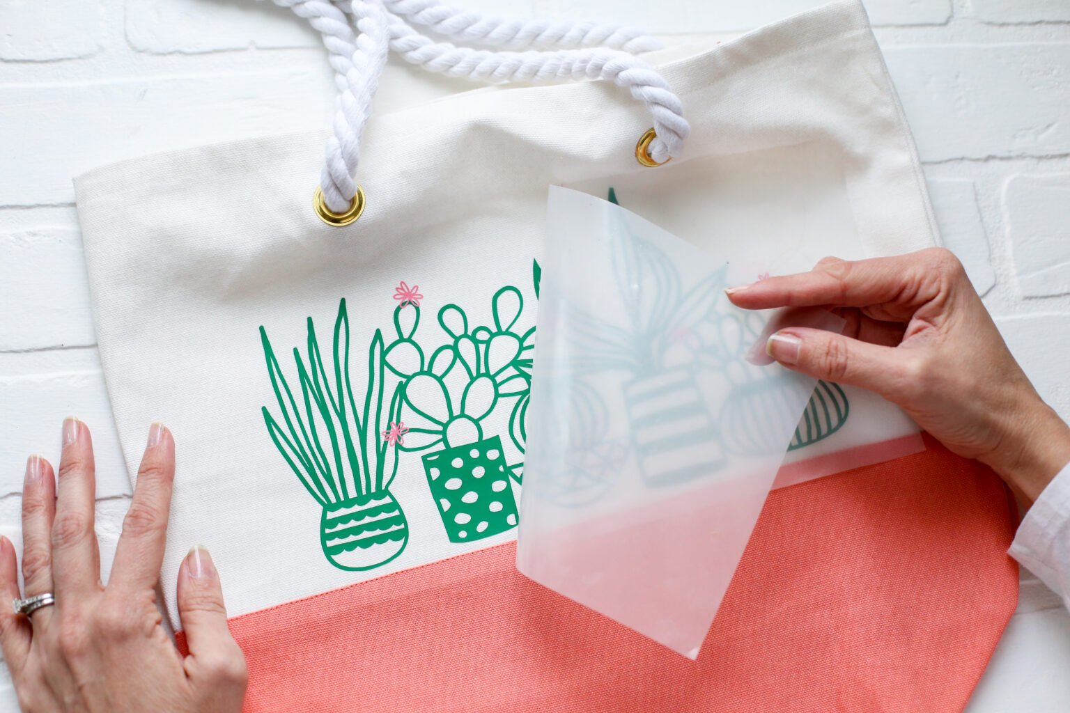 DIY Summer Tote Bag - Sugar Bee Crafts