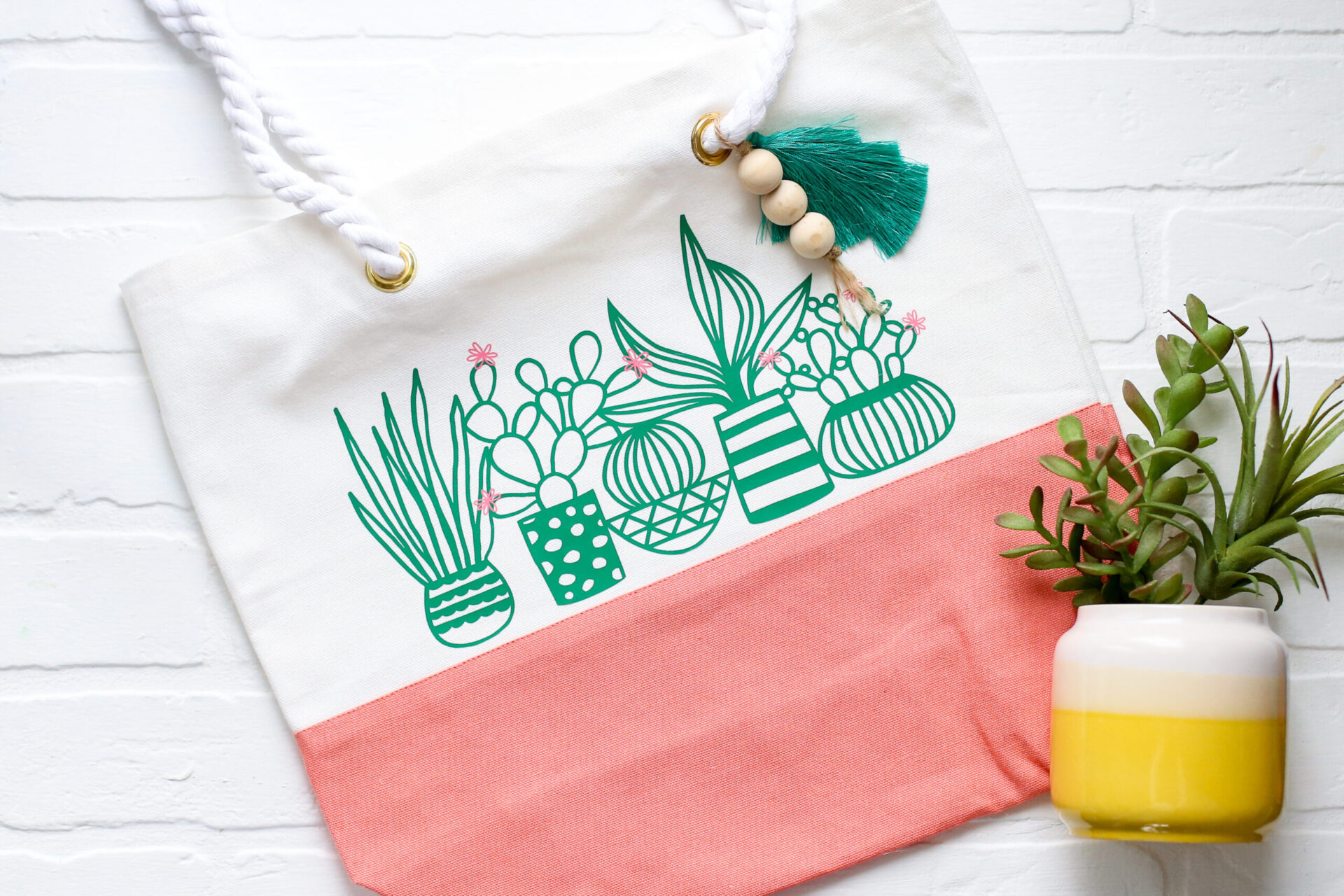 DIY Summer Tote Bag - Sugar Bee Crafts